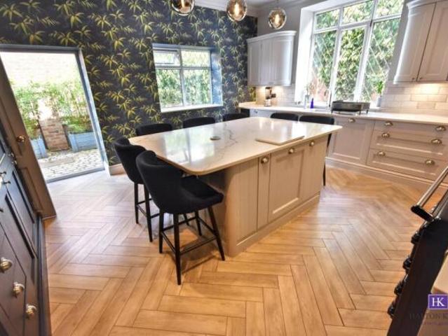 7 bedroom detached house for sale in Moss Lane, Moore, WA4