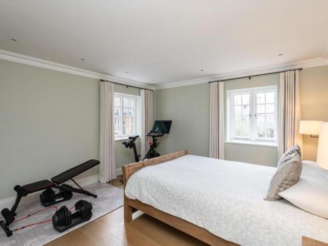 7 bedroom detached house for sale in Murray Road, Wimbledon, London SW19