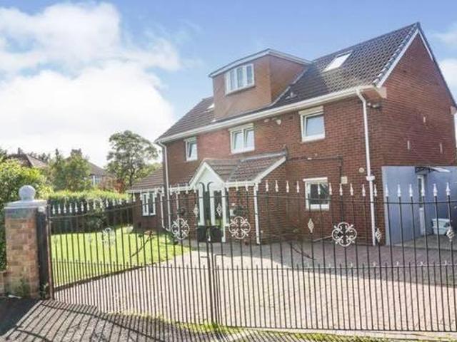7 bedroom detached house for sale in Norman Road Ashtonunderlyne OL6 OL6