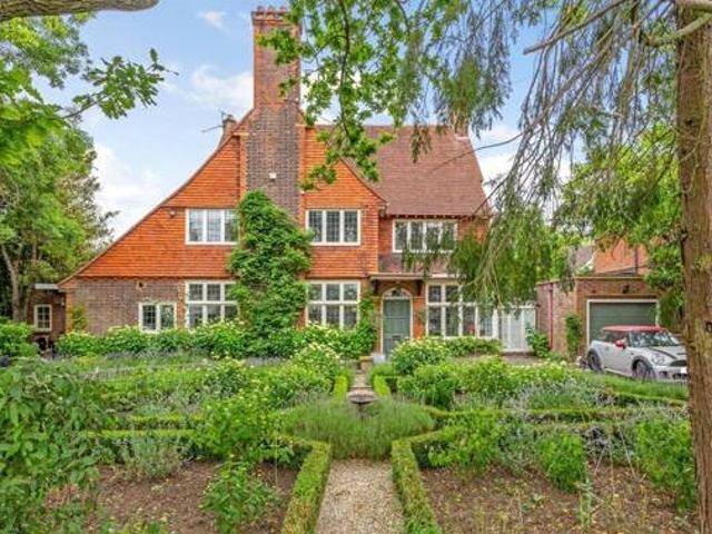 7 Bedroom Detached House For Sale In Northwood, Middlesex