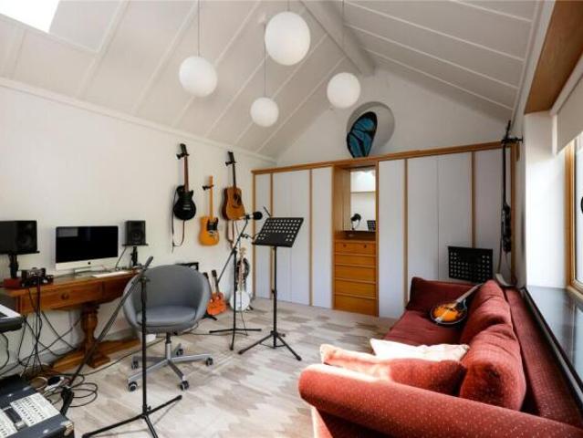 7 bedroom detached house for sale in Southside Common, Wimbledon, London, SW19
