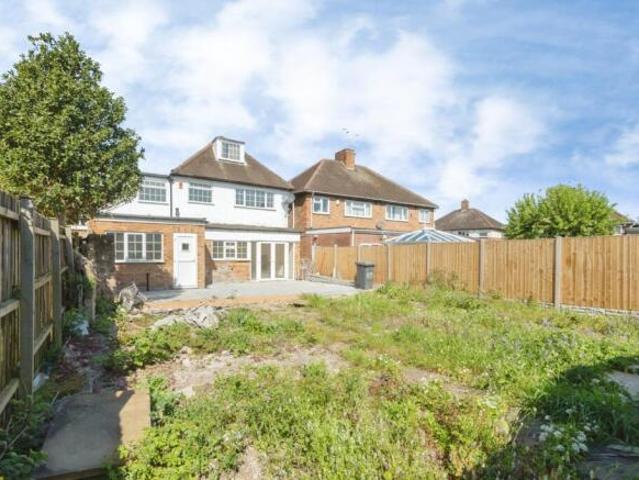 7 bedroom detached house for sale in Swithland Avenue, Leicester, Leicestershire, LE4