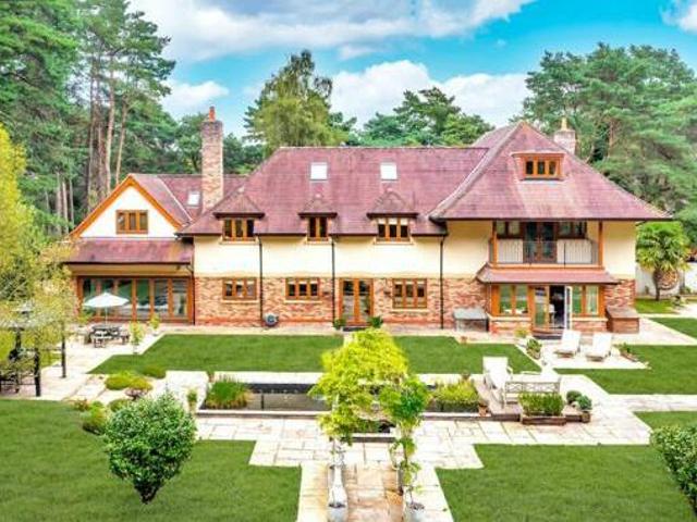 7 Bedroom Detached House For Sale In Ringwood