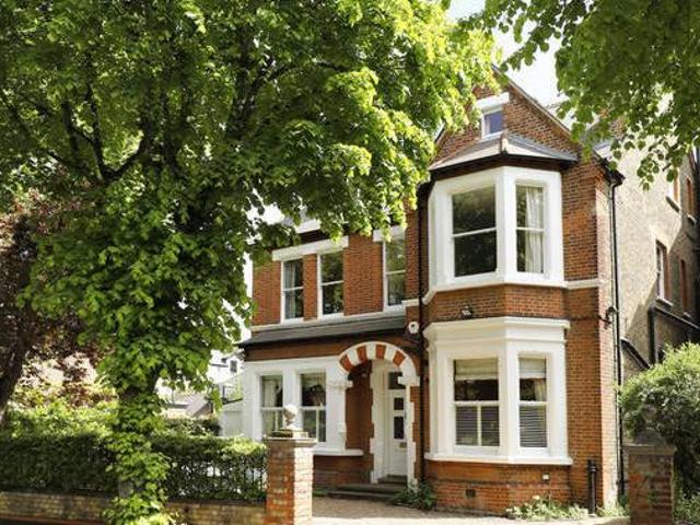 7 bedroom detached house for sale in Westover Road London SW18 SW18