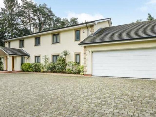 7 bedroom detached house for sale in Wheatsheaf Enclosure Liphook GU30 GU30