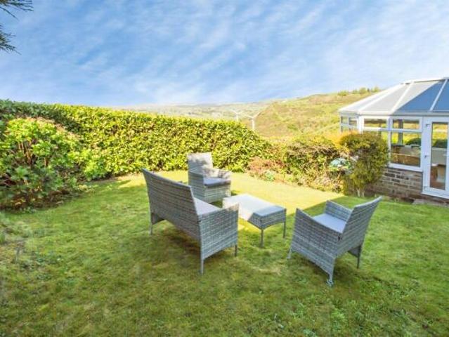 7 bedroom detached house for sale in Windy Bank Lane, Queensbury, Bradford, BD13