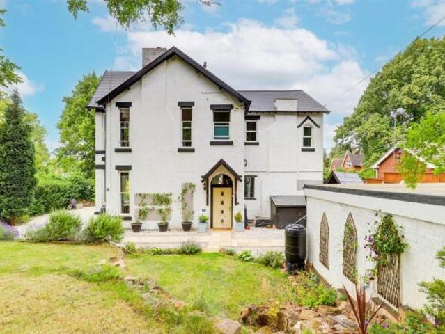 7 bedroom detached house for sale in Victoria Crescent, Nottingham, NG5