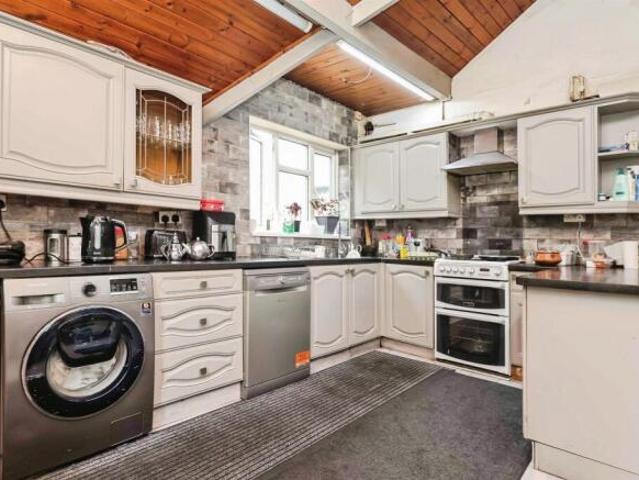 7 bedroom detached house for sale in Victoria Road, Stechford, Birmingham, B33