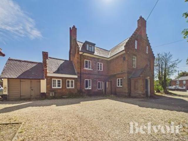 7 bedroom Detached house To Let