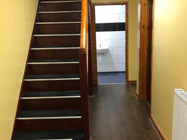 7 bedroom detached house to rent