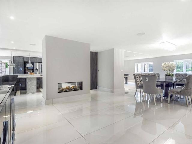 7 bedroom detached house to rent