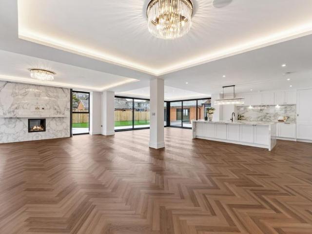 7 bedroom detached house to rent