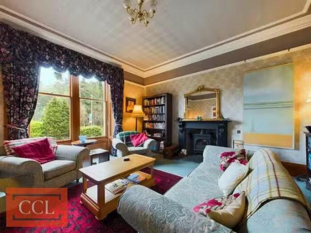 7 Bedroom Detached Villa For Sale In Woodlands Terrace, Granto.