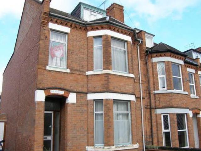7 bedroom end of terrace house for rent in 41 Claremont Road Leamington Spa CV31