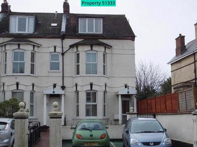 7 bedroom end of terrace house for sale