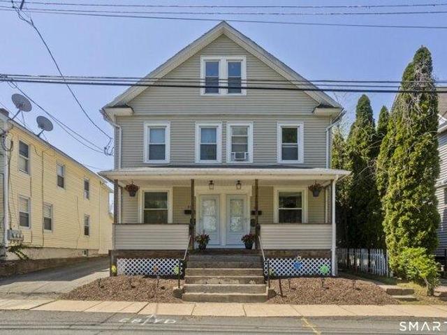 7 bedroom, Enfield CT 06082 LS103074412