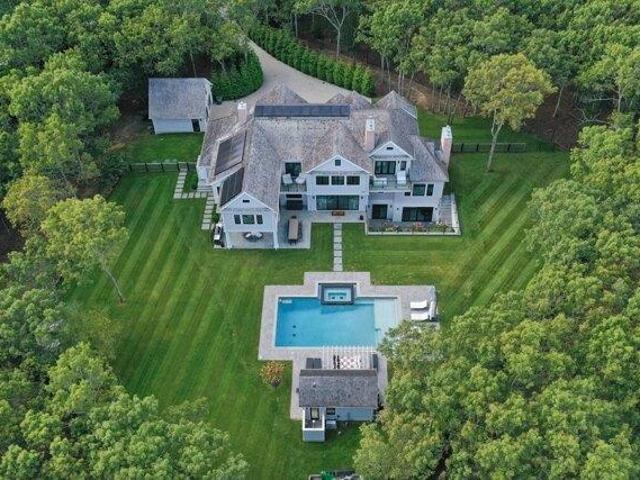 7 bedroom, East Hampton NY 11937 103620478