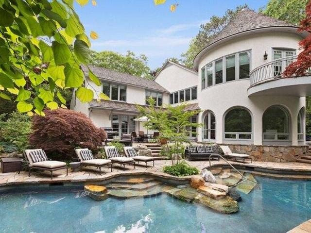 7 bedroom, East Hampton NY 11937 103621527
