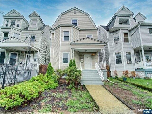 7 bedroom, East Orange NJ 07017 104850757