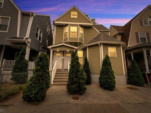 7 bedroom, East Orange NJ 07017 102778722