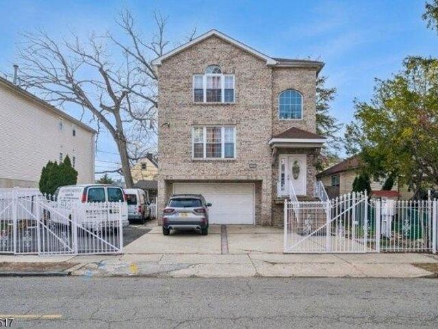 7 bedroom, East Orange NJ 07018 104788507