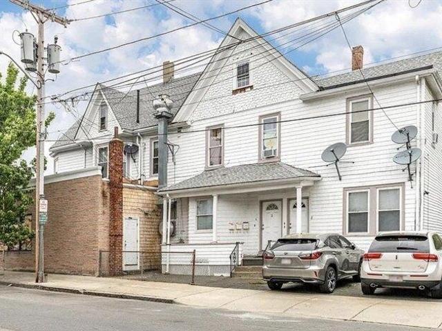 7 bedroom, Everett MA 02149 103888386