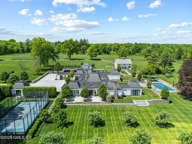 7 bedroom, Fairfield CT 06824 102564255