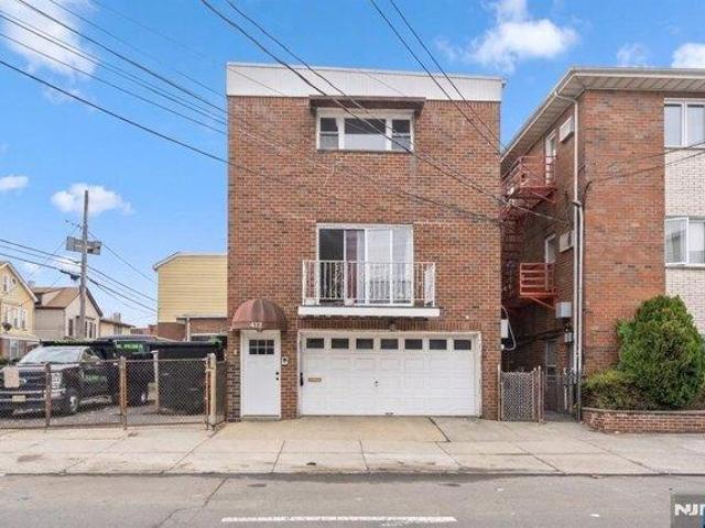 7 bedroom, Fairview NJ 07022 101802067