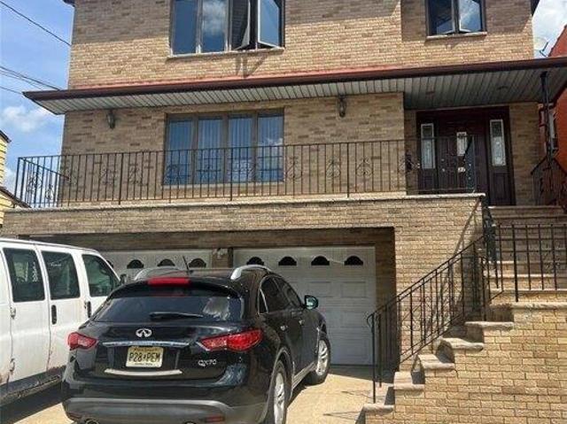 7 bedroom, Fairview NJ 07022 94083735