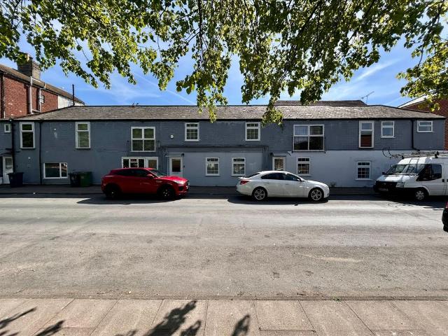 7 bedroom flat for sale
