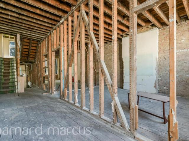 7 bedroom flat for sale in Sinclair Road, London, W14