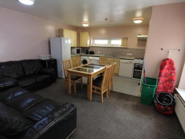 7 bedroom flat for rent in Flat 10 Union Court, Ranelagh Terrace, Leamington Spa, Warwickshire, CV31