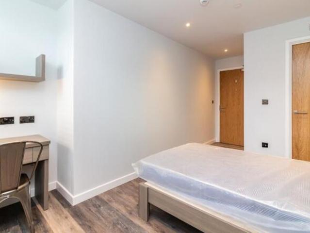 7 bedroom flat for rent in Howard Street, Nottingham, Nottinghamshire, NG1