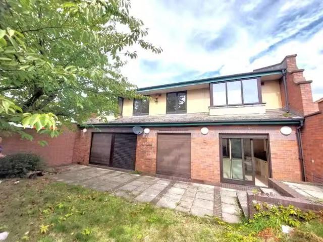 7 bedroom flat share for rent in Ladypool Road, Birmingham, B12