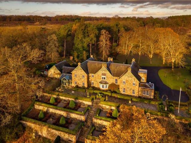 7 Bedroom House