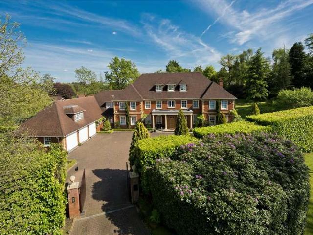 7 Bedroom House