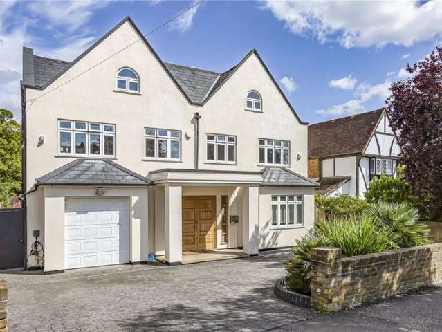 7 Bedroom House