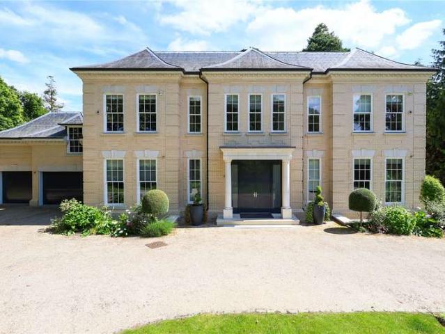 7 Bedroom House