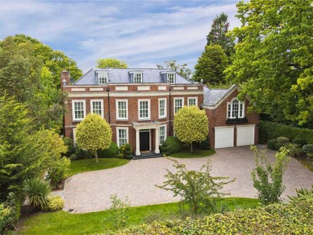 7 Bedroom House