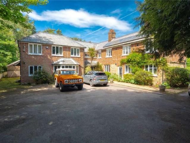 7 Bedroom House