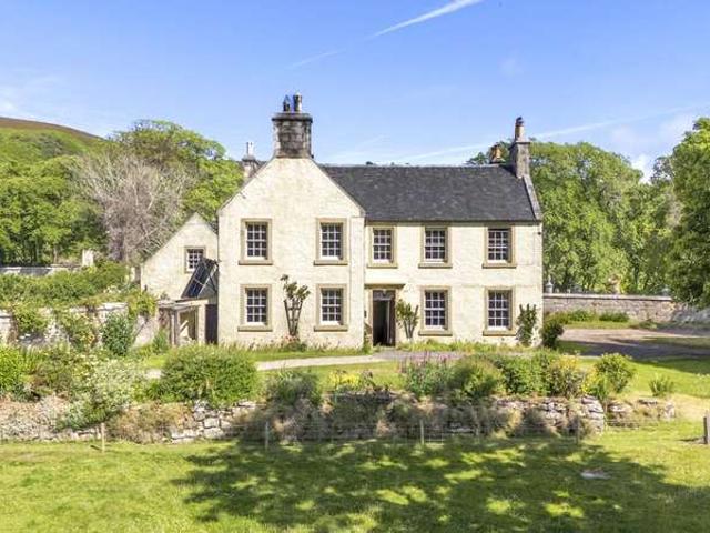 7 Bedroom House