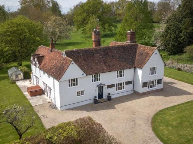 7 Bedroom House