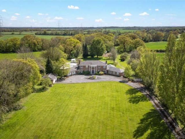 7 Bedroom House