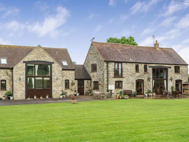 7 Bedroom House