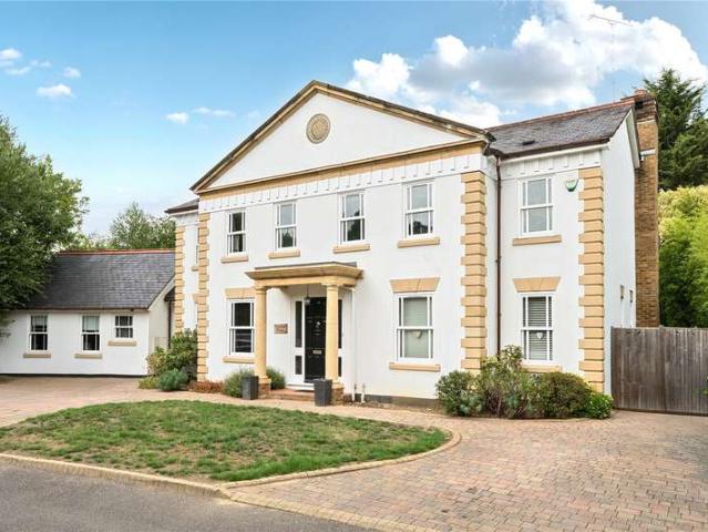 7 Bedroom House