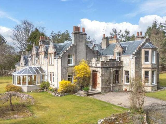 7 Bedroom House