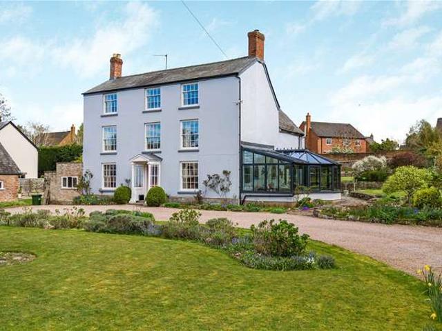 7 Bedroom House