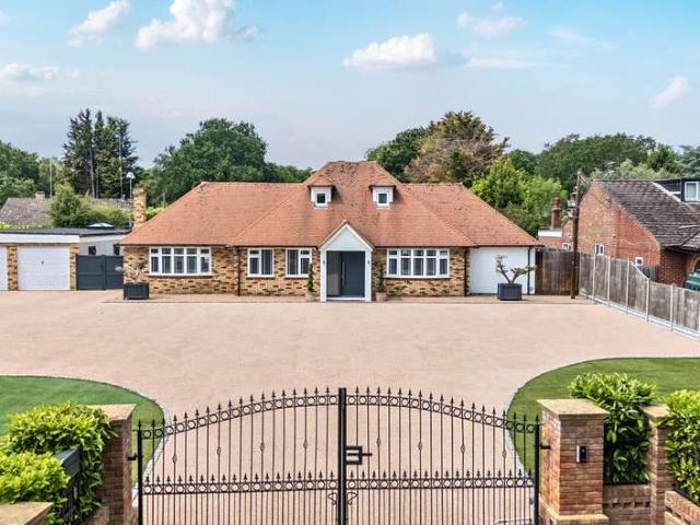 7 Bedroom House