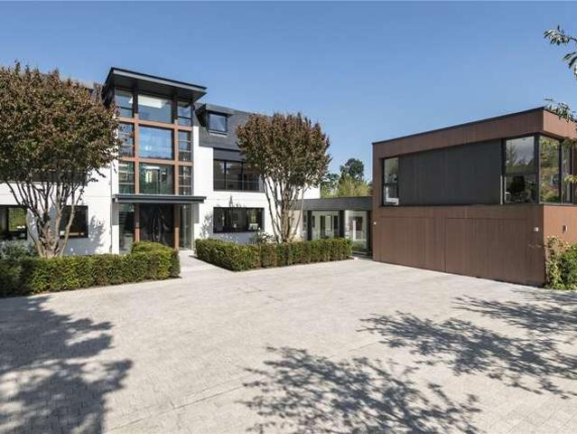 7 Bedroom House