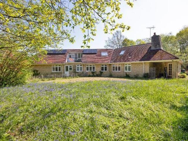 7 Bedroom House Cranbrook Kent LS98477152